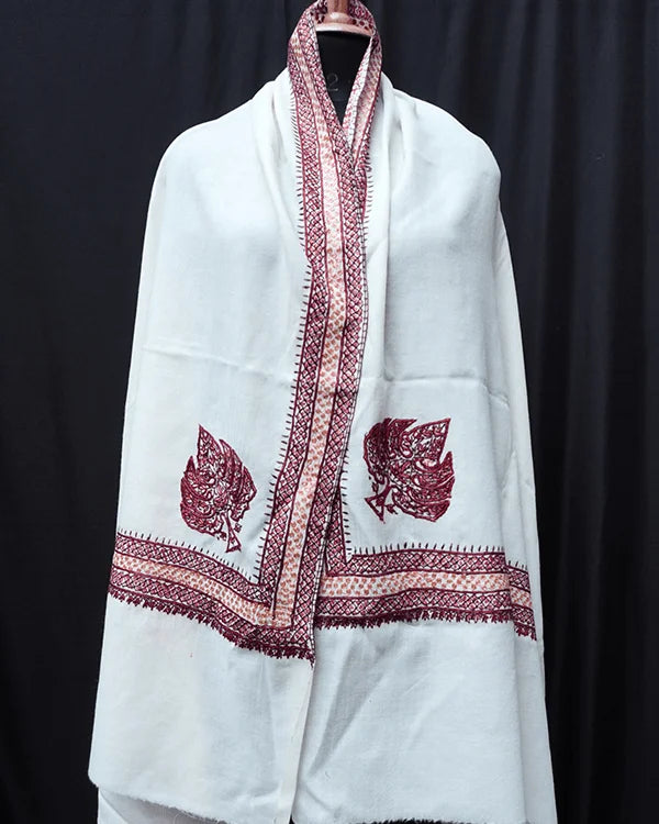 White Tusha Shawl with Sozni Handwork Embroidery – KaarKash